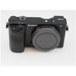 Second Hand Cameras | Pre-Owned DSLR Cameras & Videos | Diamonds Camera